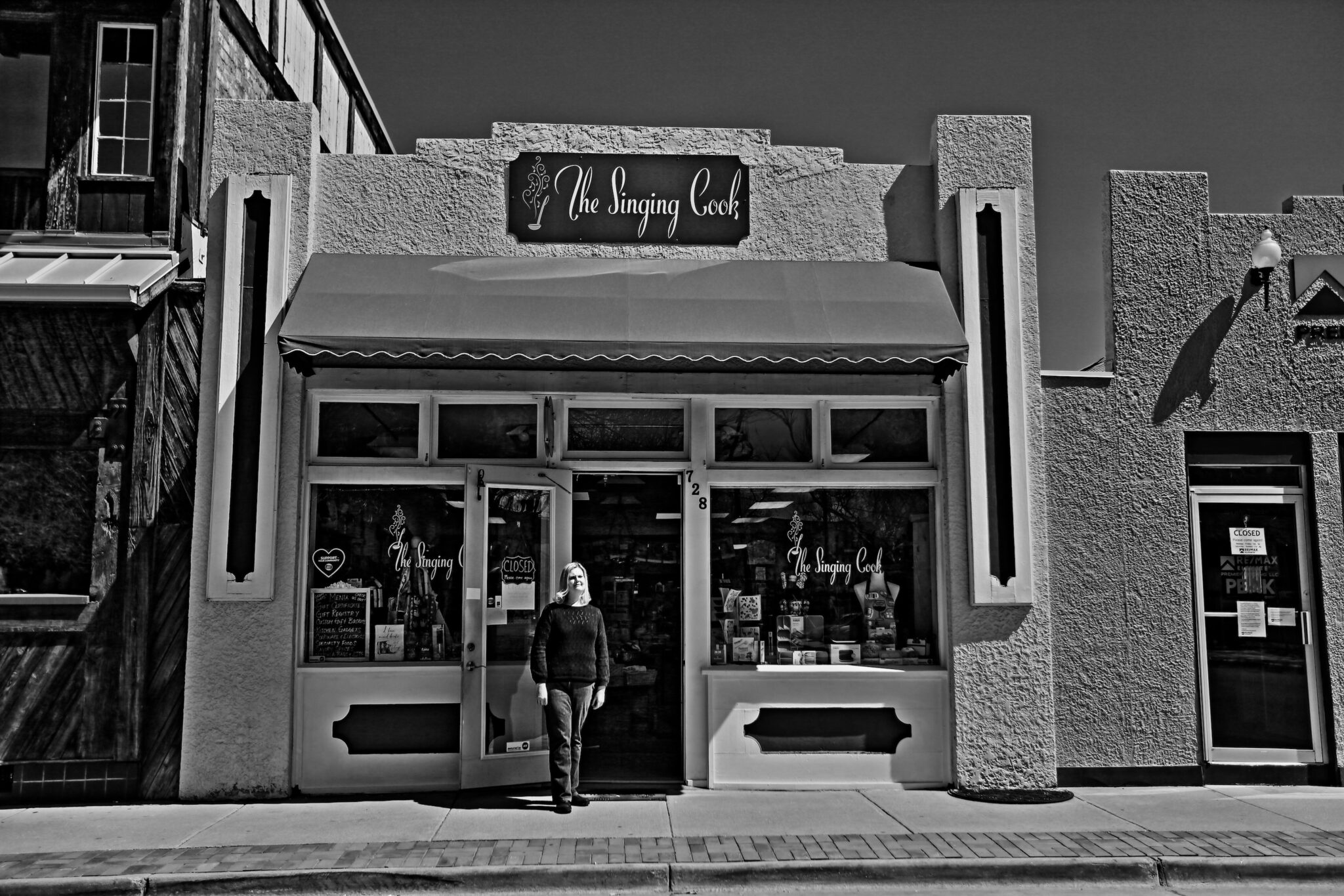 The Singing Cook — The Towel Says it All! - Historic Downtown ...